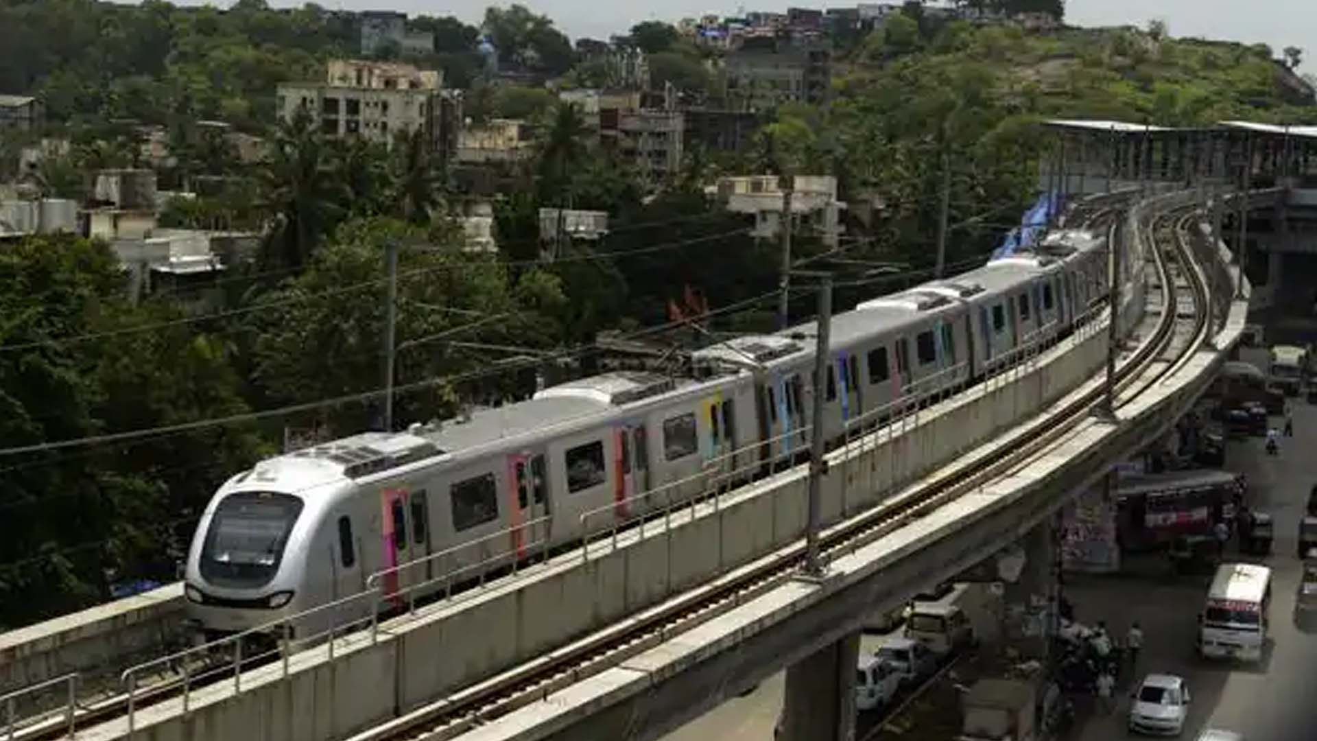 Pune Metro Skywalk: हिंजेवड़ी मेट्रो स्टेशन से IT हब तक बनेगा स्काईवाक