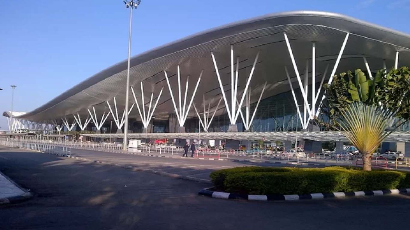 Pune airport's new: पुणे हवाई अड्डे के नए एकीकृत टर्मिनल का हुआ...